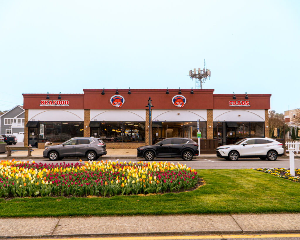 Claws Seafood House opens second location in Bethany Beach - Milford ...